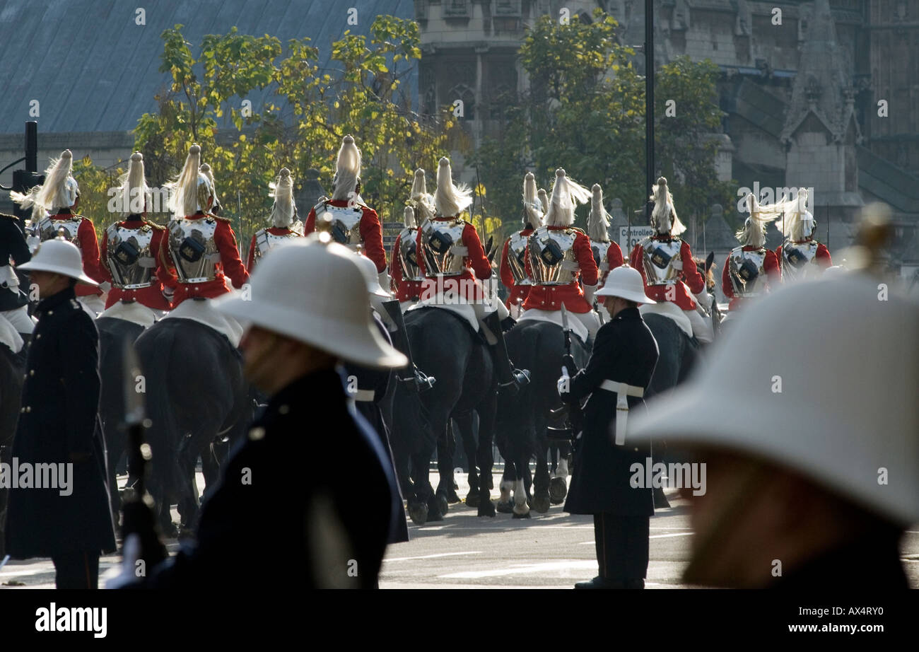 STATE OPENING OF PARLIAMENT LONDON ENGLAND 2006 2006 Stock Photo - Alamy