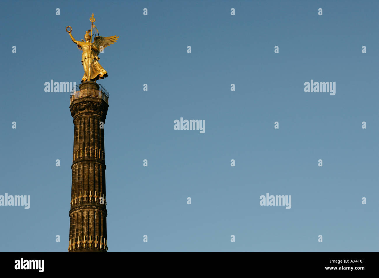 The victory column berlin hi-res stock photography and images - Alamy