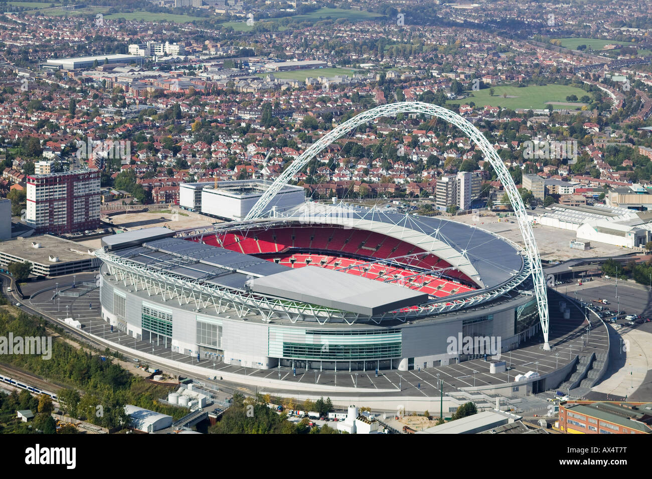 Crowd stadium aerial hi-res stock photography and images - Alamy