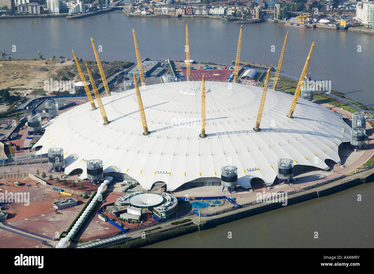 Millennium dome docklands architect richard hi-res stock photography ...