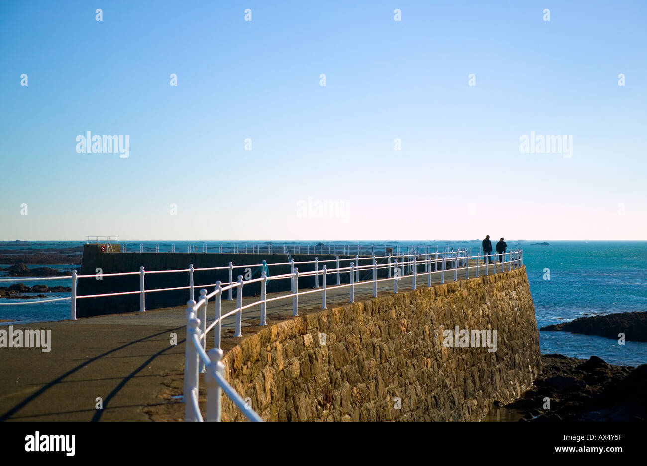 Jersey la rocque harbour hi-res stock photography and images - Alamy