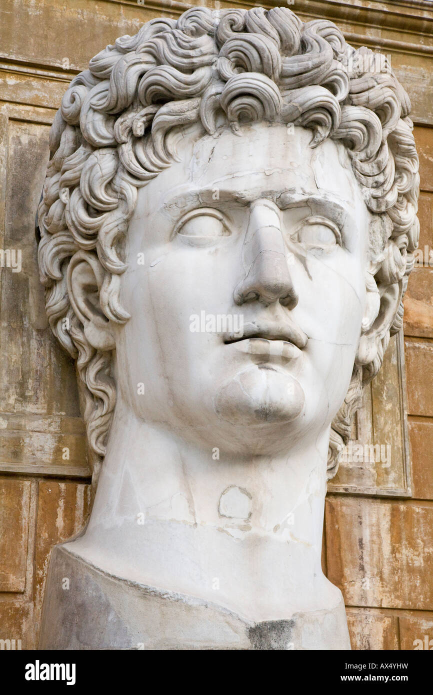 Statue of antinous hi-res stock photography and images - Alamy