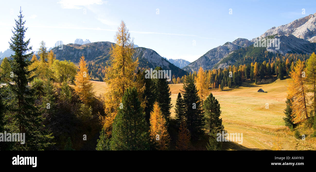 Dolomite in italien hi-res stock photography and images - Alamy