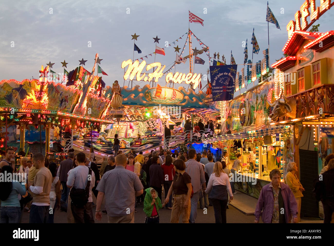 Fun fair Dürkheimer Wurstmarkt Stock Photo - Alamy