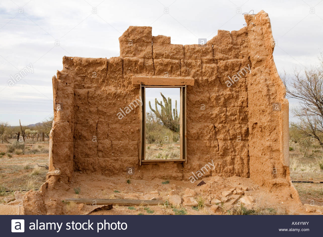 Adobe Building Stock Photos & Adobe Building Stock Images - Alamy