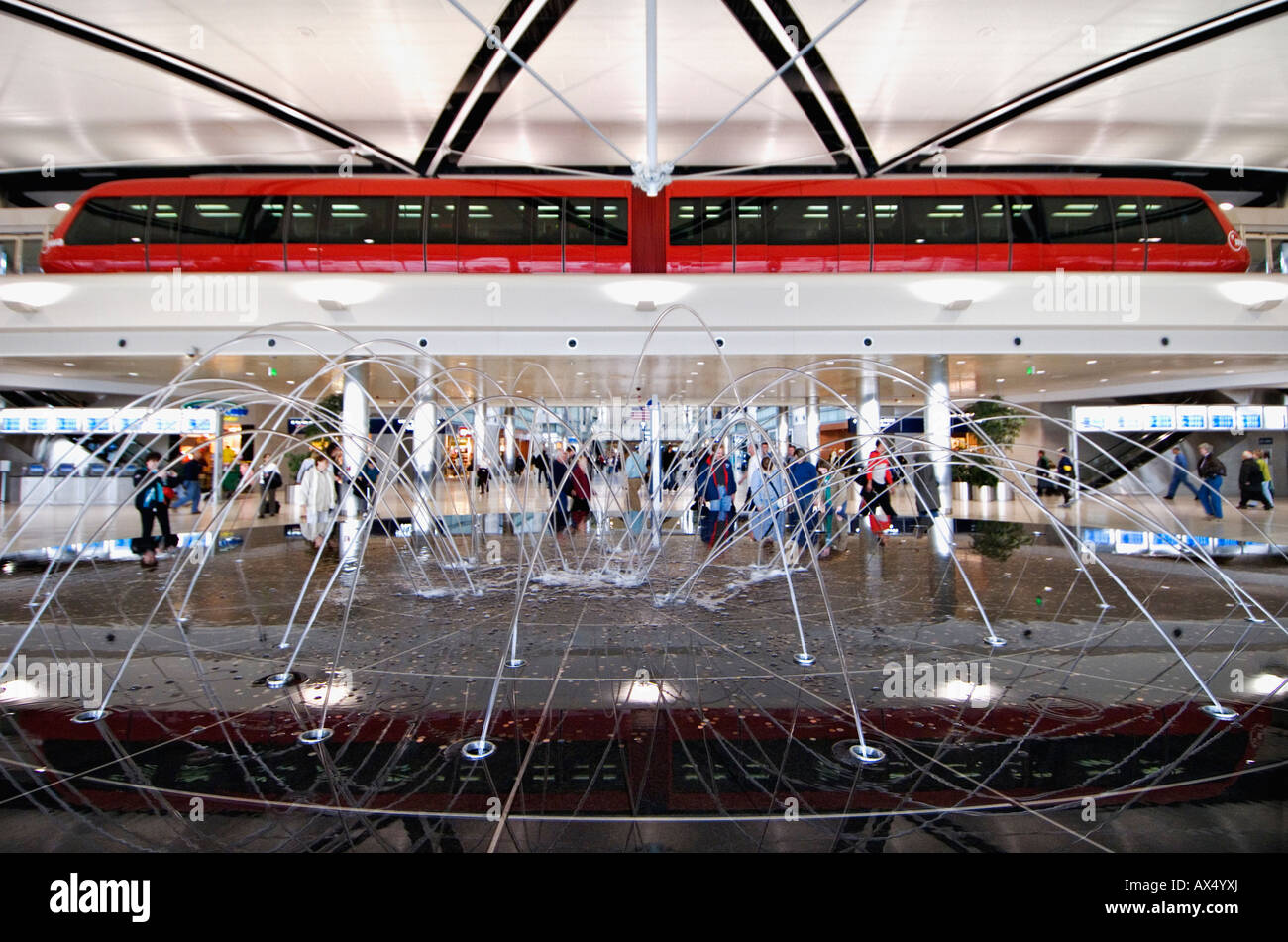 Overhead Tram and Water Feature in McNamara Terminal of Detroit Airport ...