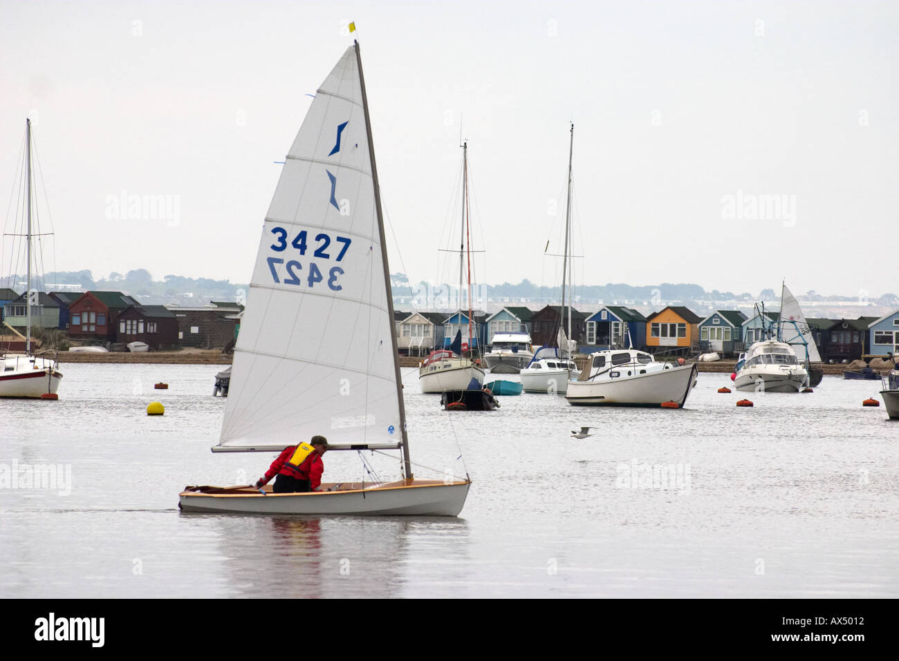 Sailing school boats hi-res stock photography and images - Alamy