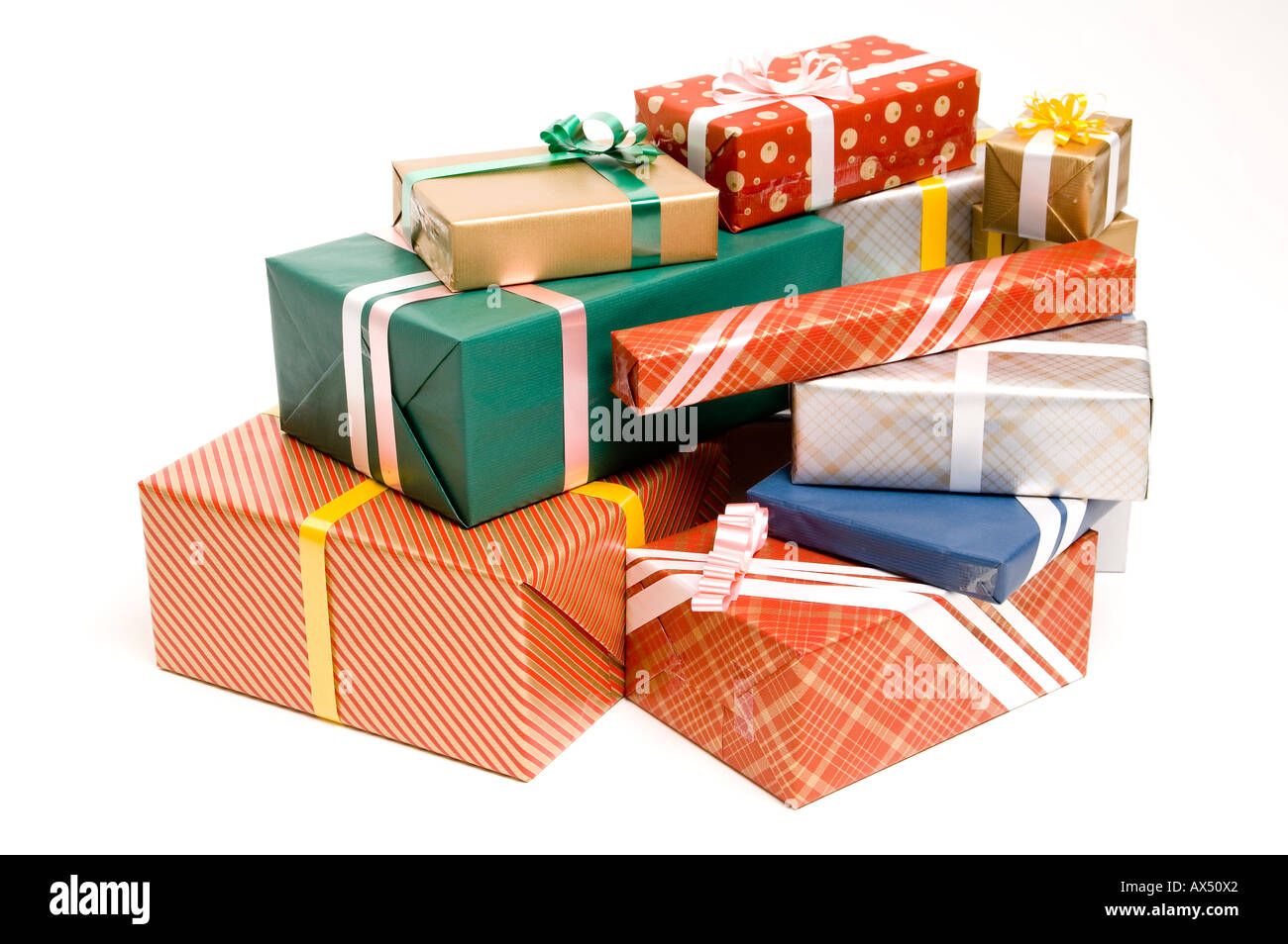 Unwrapped christmas presents hi-res stock photography and images - Alamy