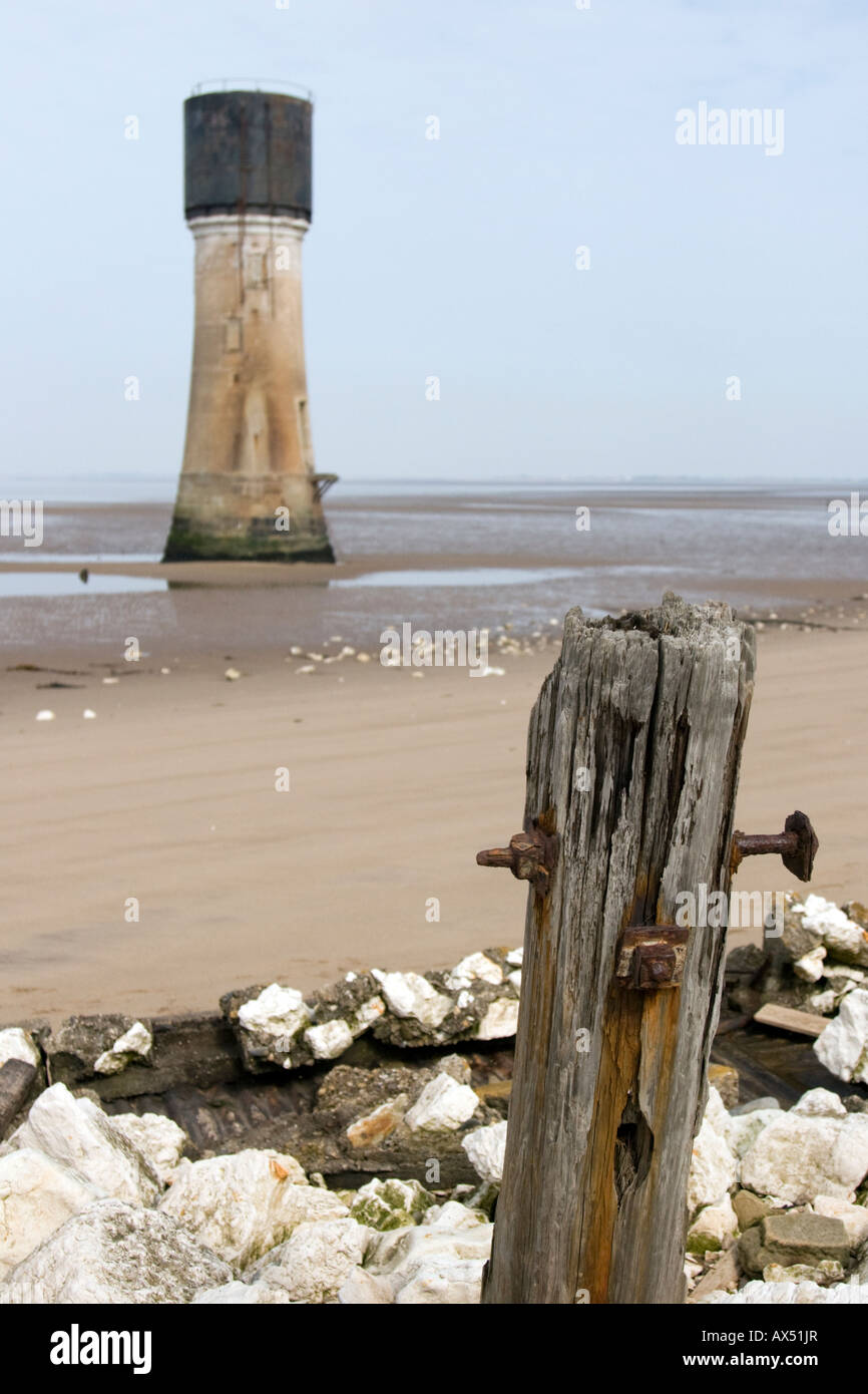 Lighthouse humber spurn point coastline hi-res stock photography and ...