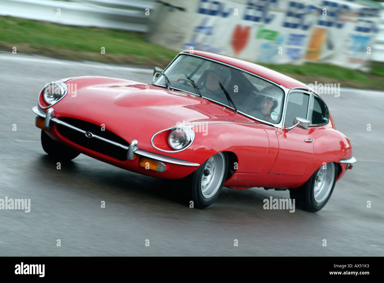 Red jaguar e type hi-res stock photography and images - Alamy