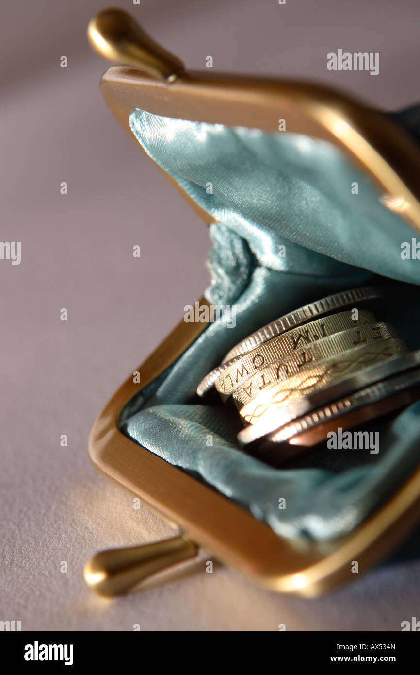 Empty money uk hi-res stock photography and images - Alamy