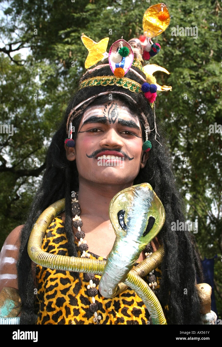 Indian child dressed up hindu hi-res stock photography and images - Alamy