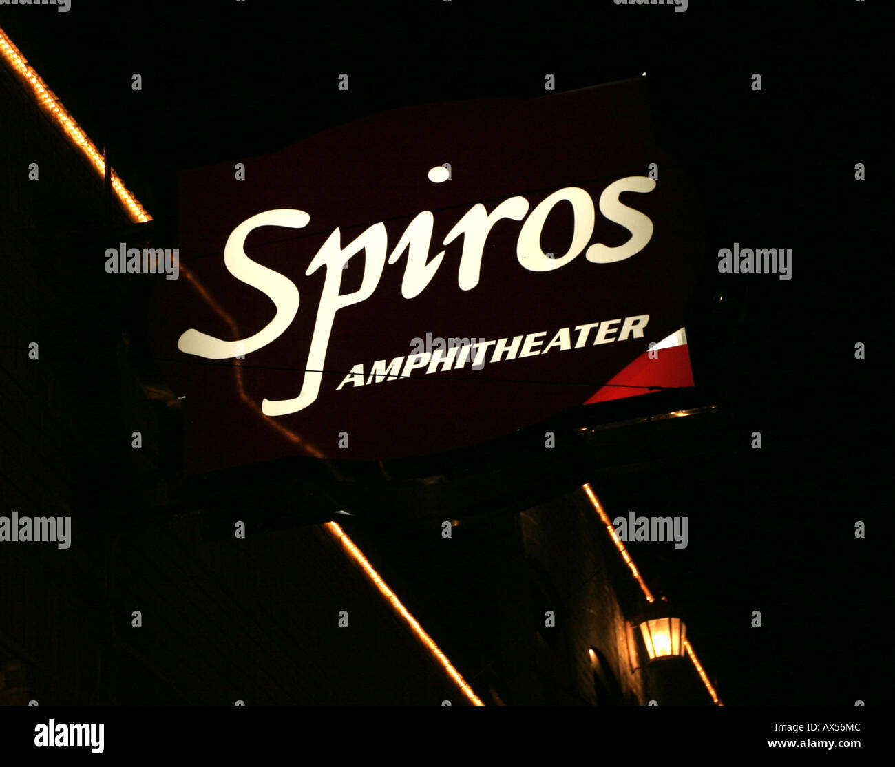 Spiros hi-res stock photography and images - Alamy