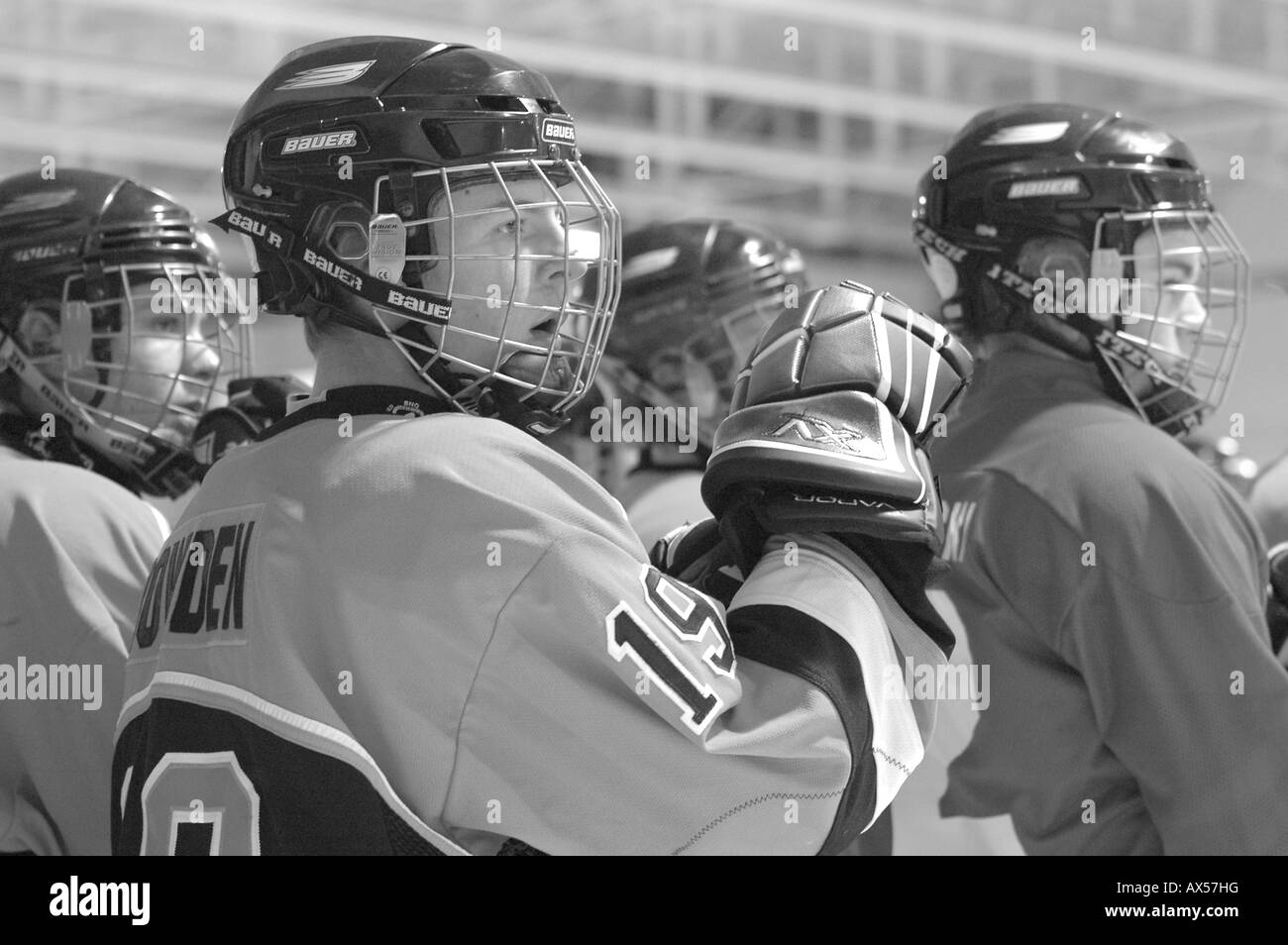 Team hockey Black and White Stock Photos & Images - Alamy