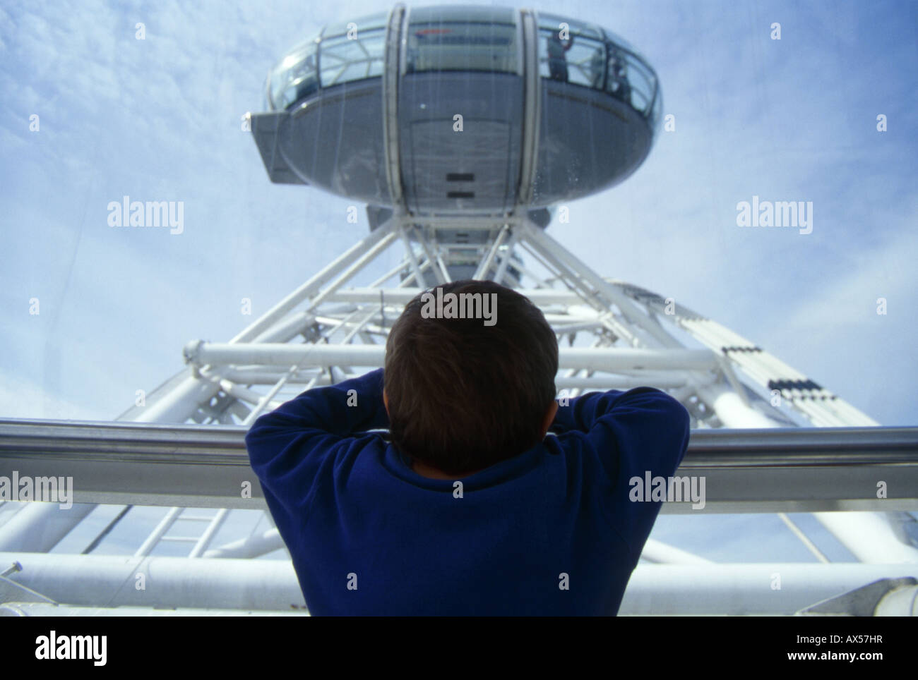 Photography of the London Eye taken by the official photographer to the ...