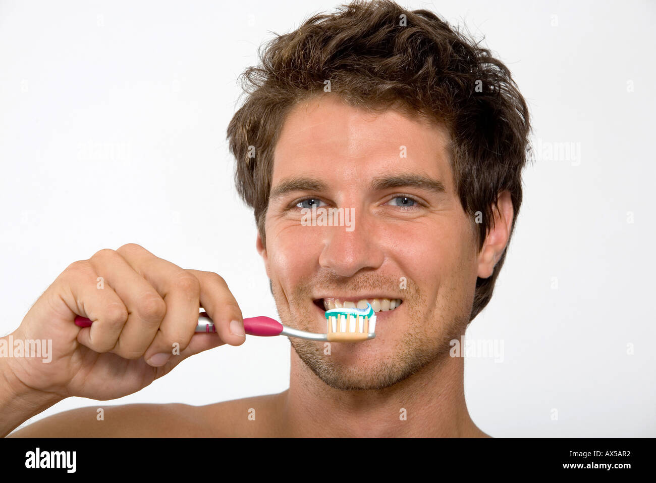 Tooth brushing cut hi-res stock photography and images - Alamy