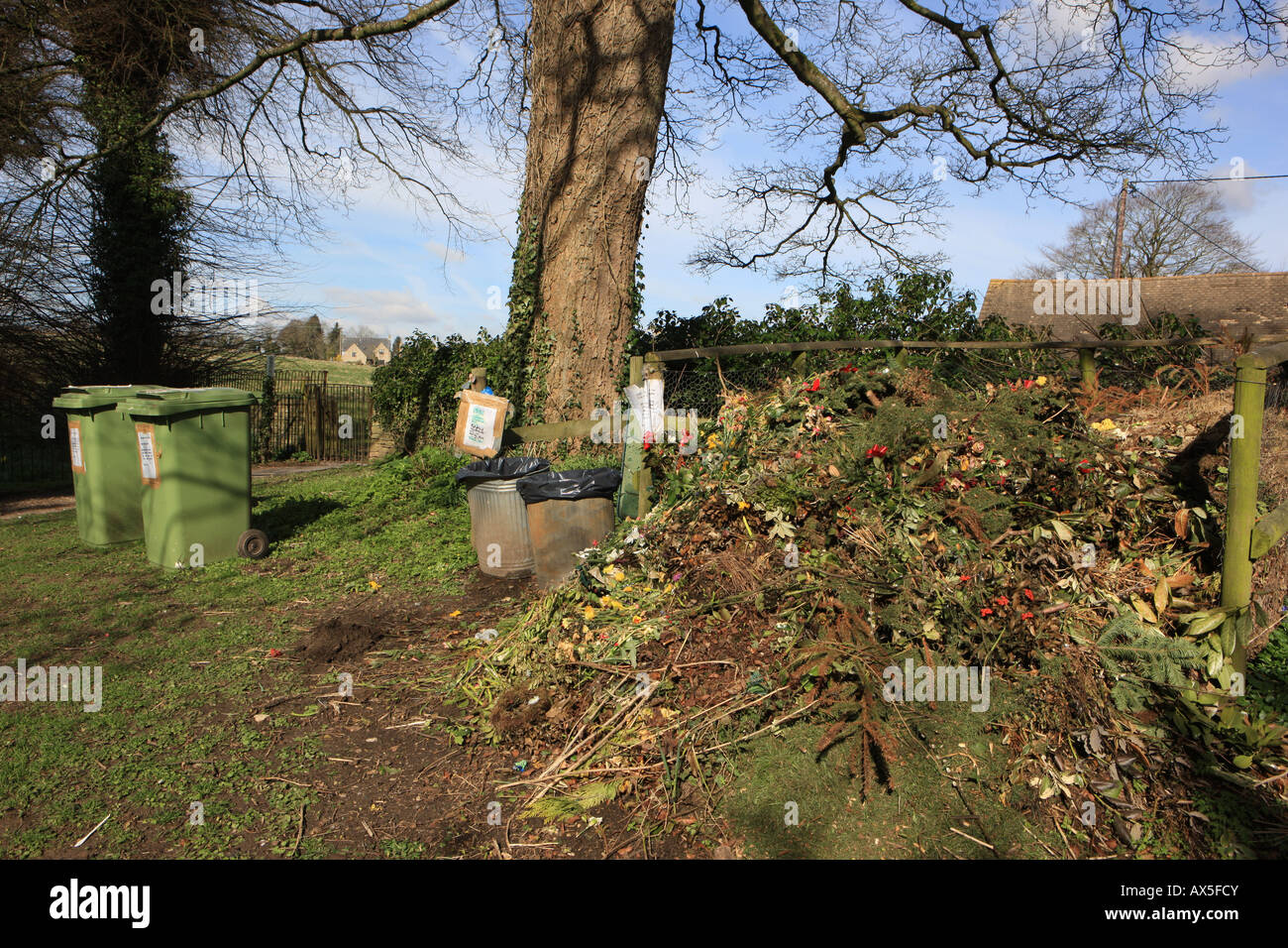 Church wheelie bins grave yard hi-res stock photography and images - Alamy