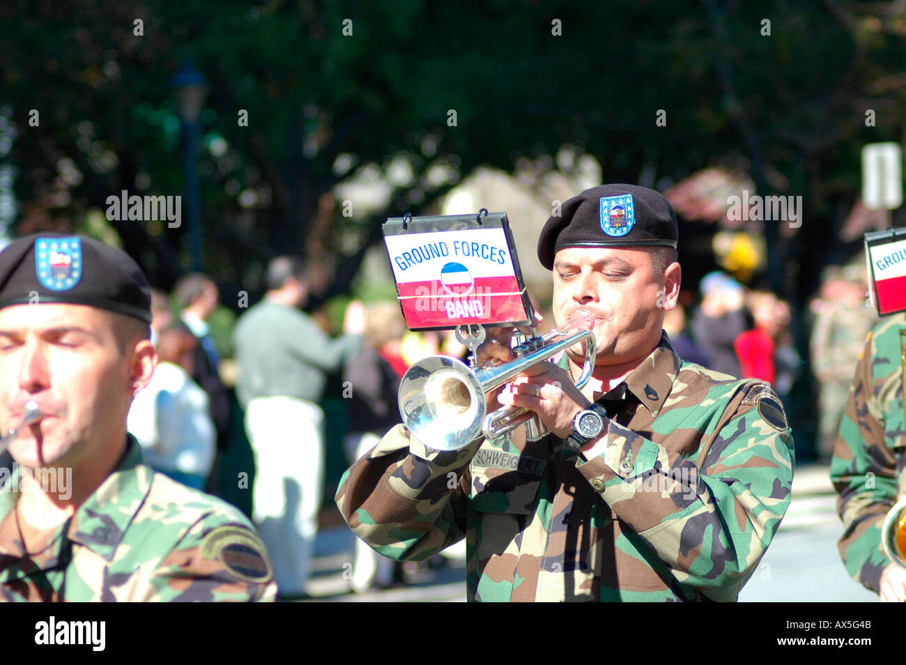 Army band with instruments, both men and women Stock Photo - Alamy