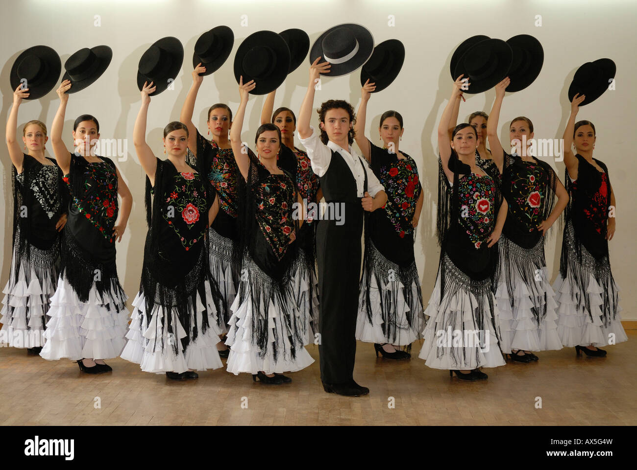 Flamenco group practicing in the Conservatorio de Danza, Sevilla ...
