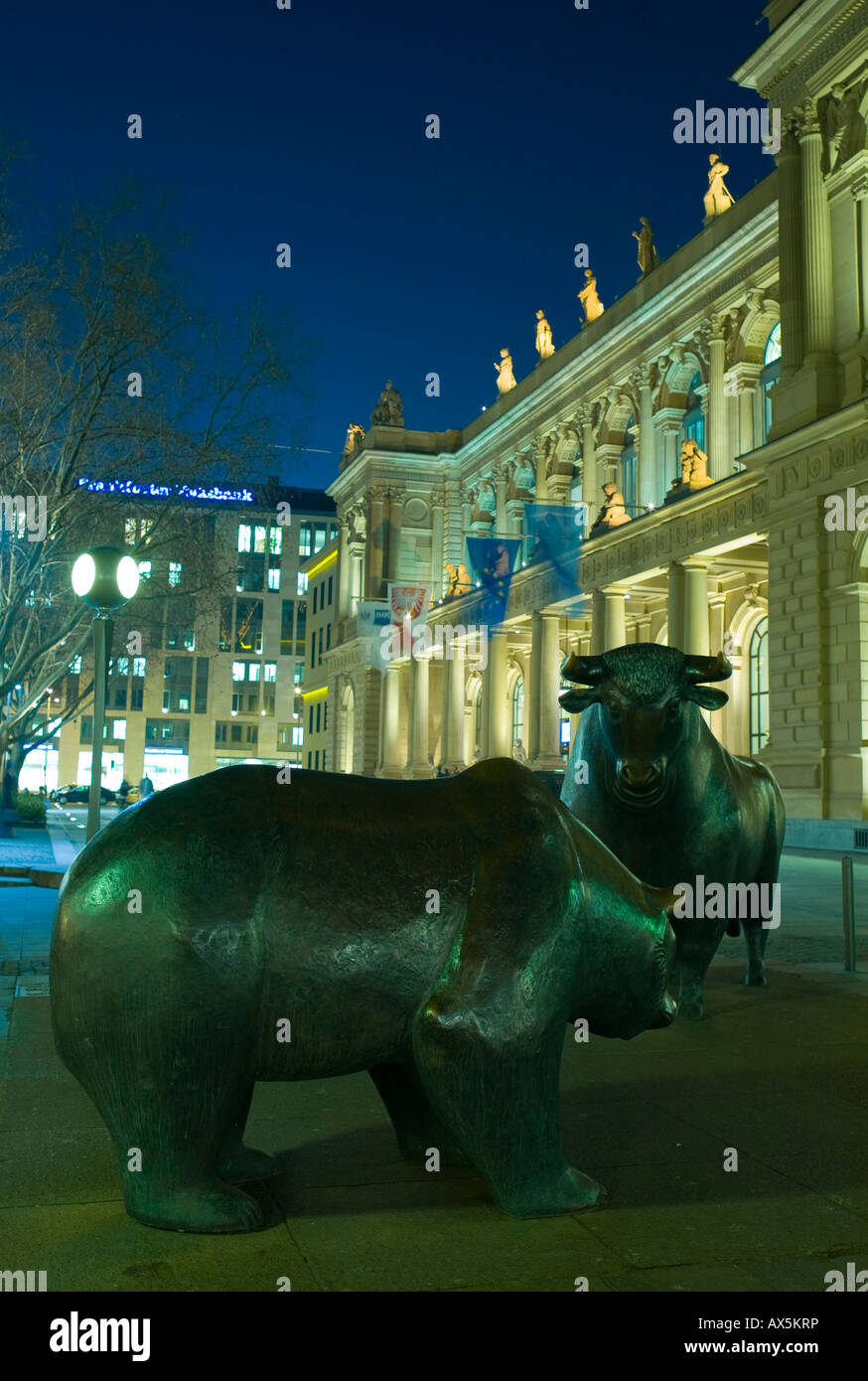 Stock market and exchange photos hi-res stock photography and images ...