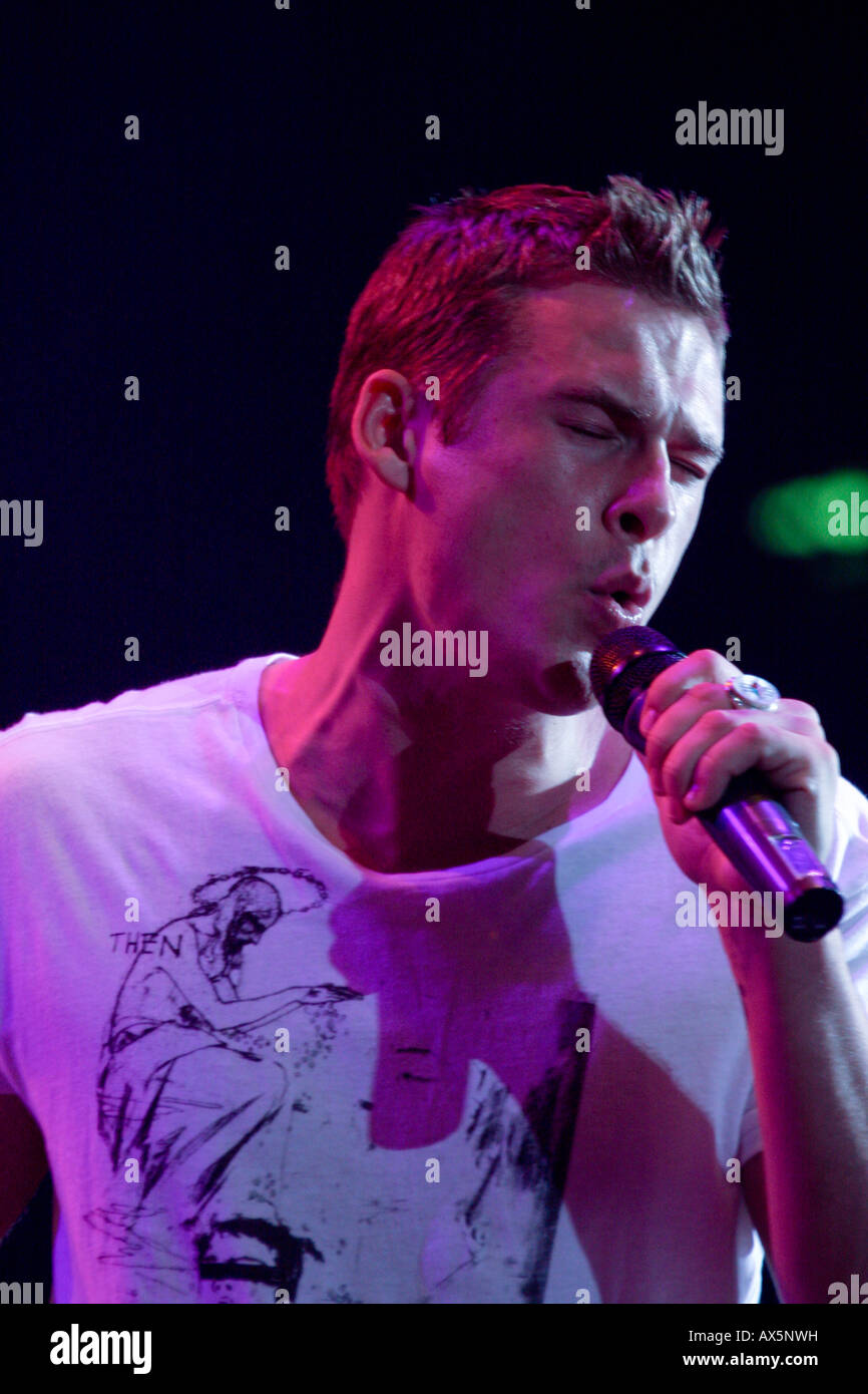 Lee ryan of blue hi-res stock photography and images - Alamy