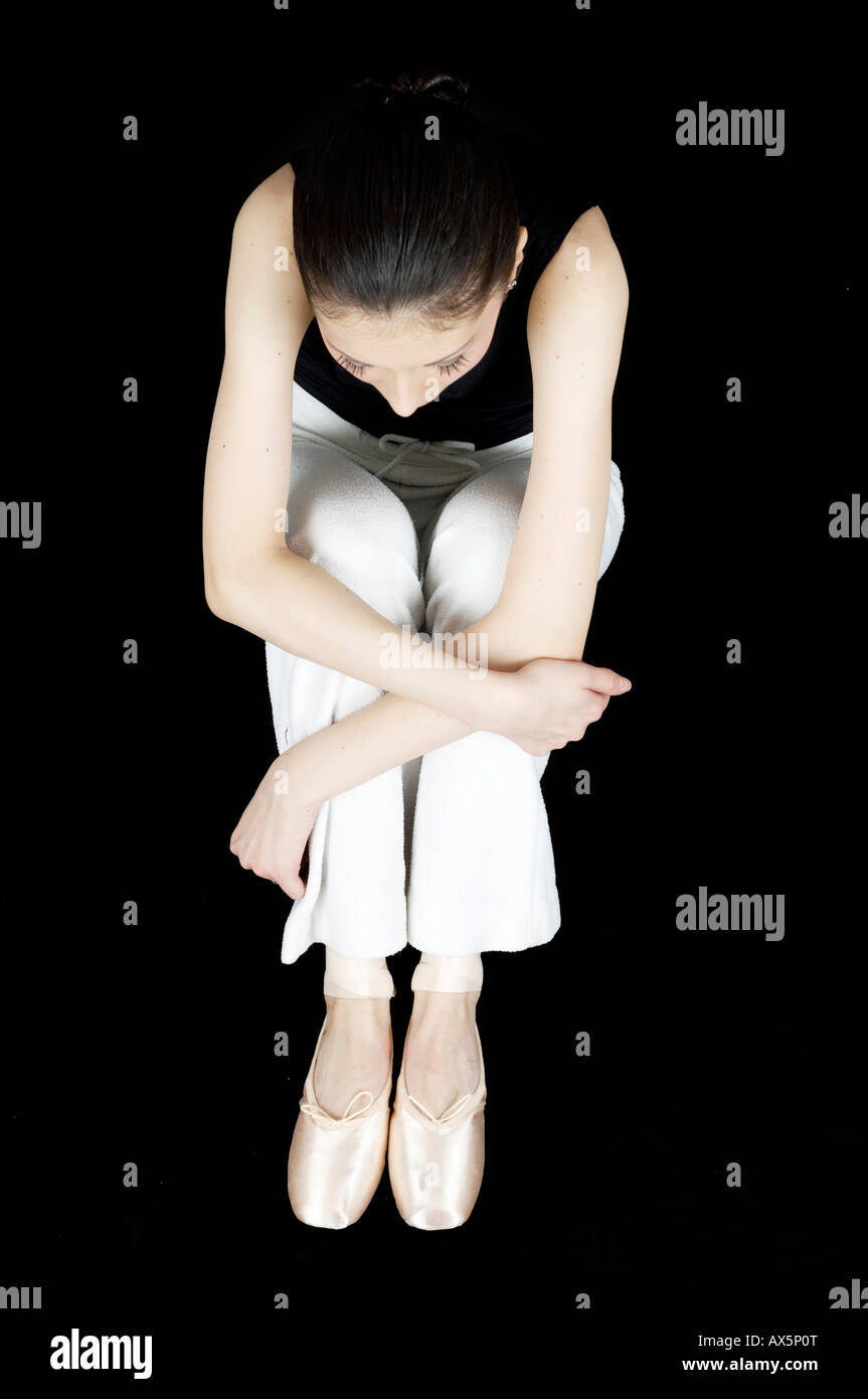 Dancer sitting from above hi-res stock photography and images - Alamy