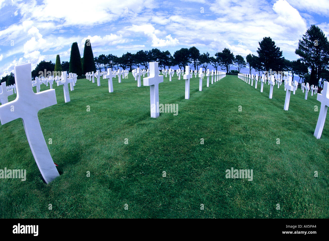 France wwii cemetery in normandy hi-res stock photography and images ...