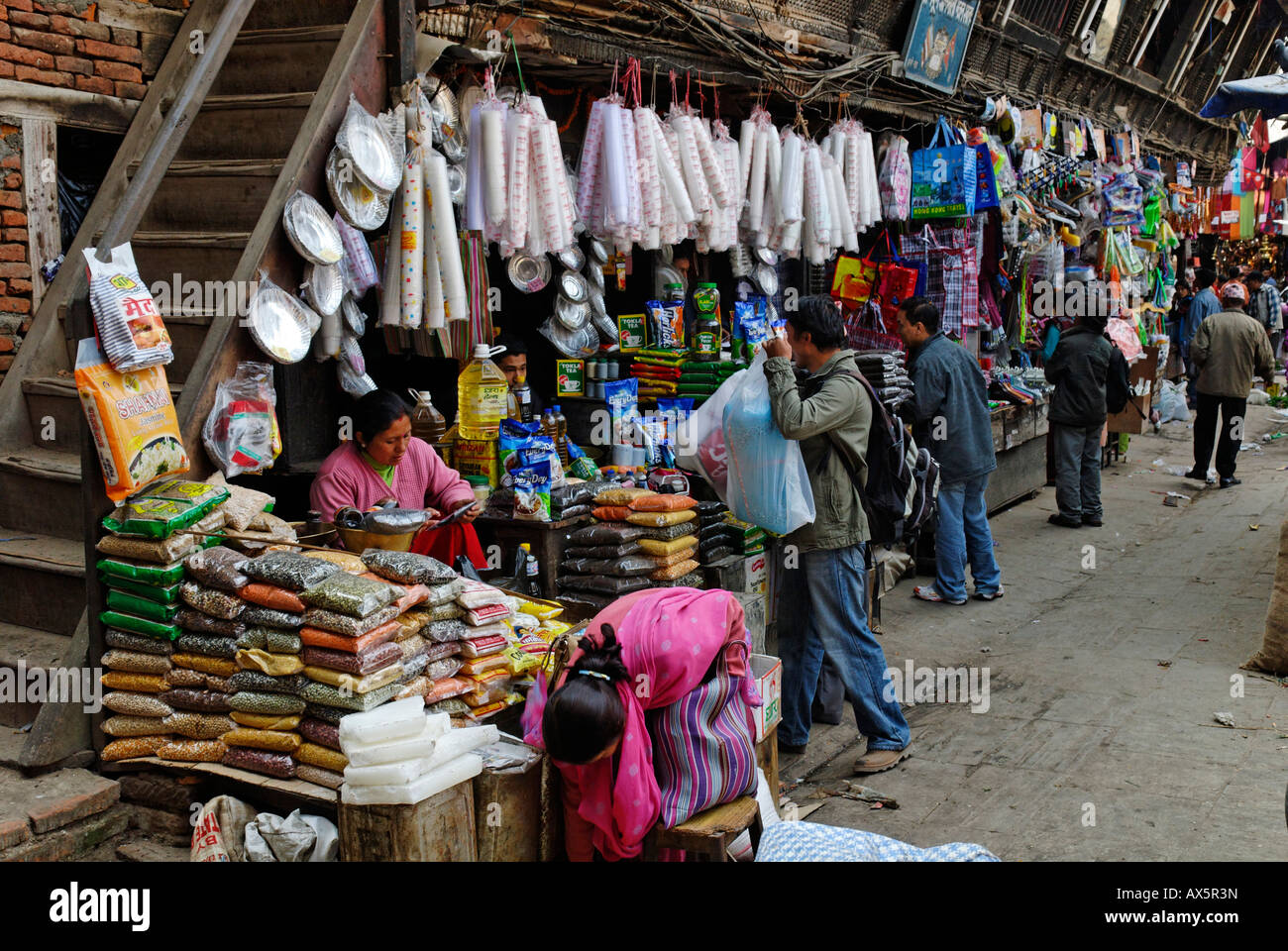 Kathmandu market goods hi-res stock photography and images - Alamy
