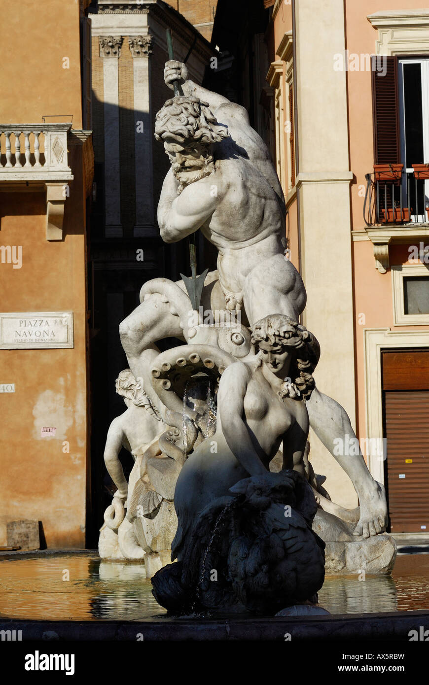 Neptune fountain in a Navona square in Rome - Italy Stock Photo - Alamy