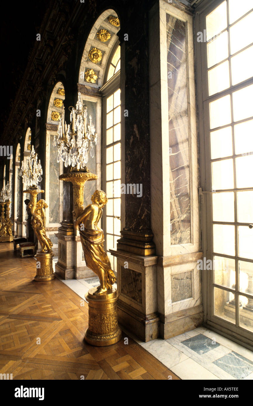 Louis xiii versailles hi-res stock photography and images - Alamy