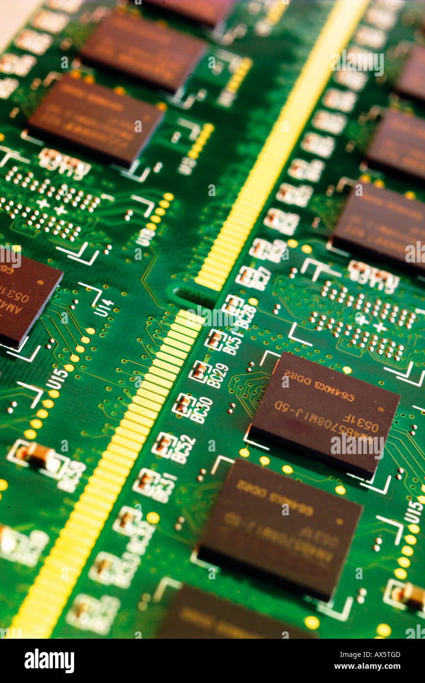 Computer chip photos hi-res stock photography and images - Alamy