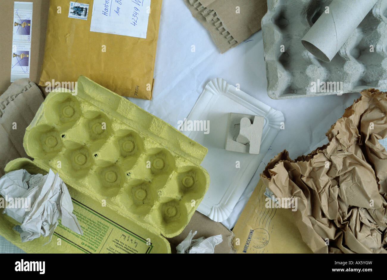 Collection of recycled items hi-res stock photography and images - Alamy