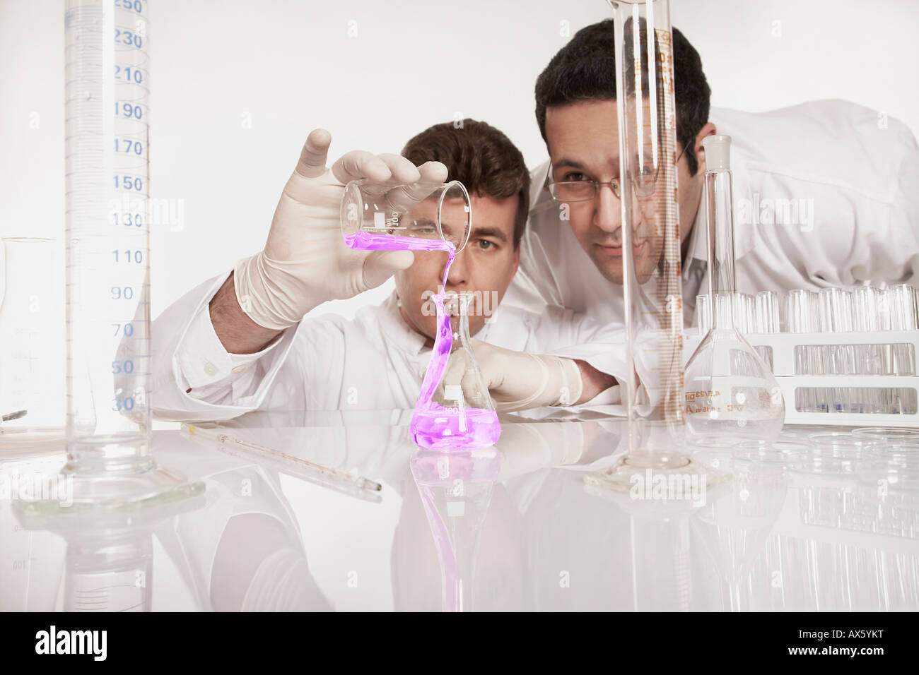 Rose experiments hi-res stock photography and images - Alamy