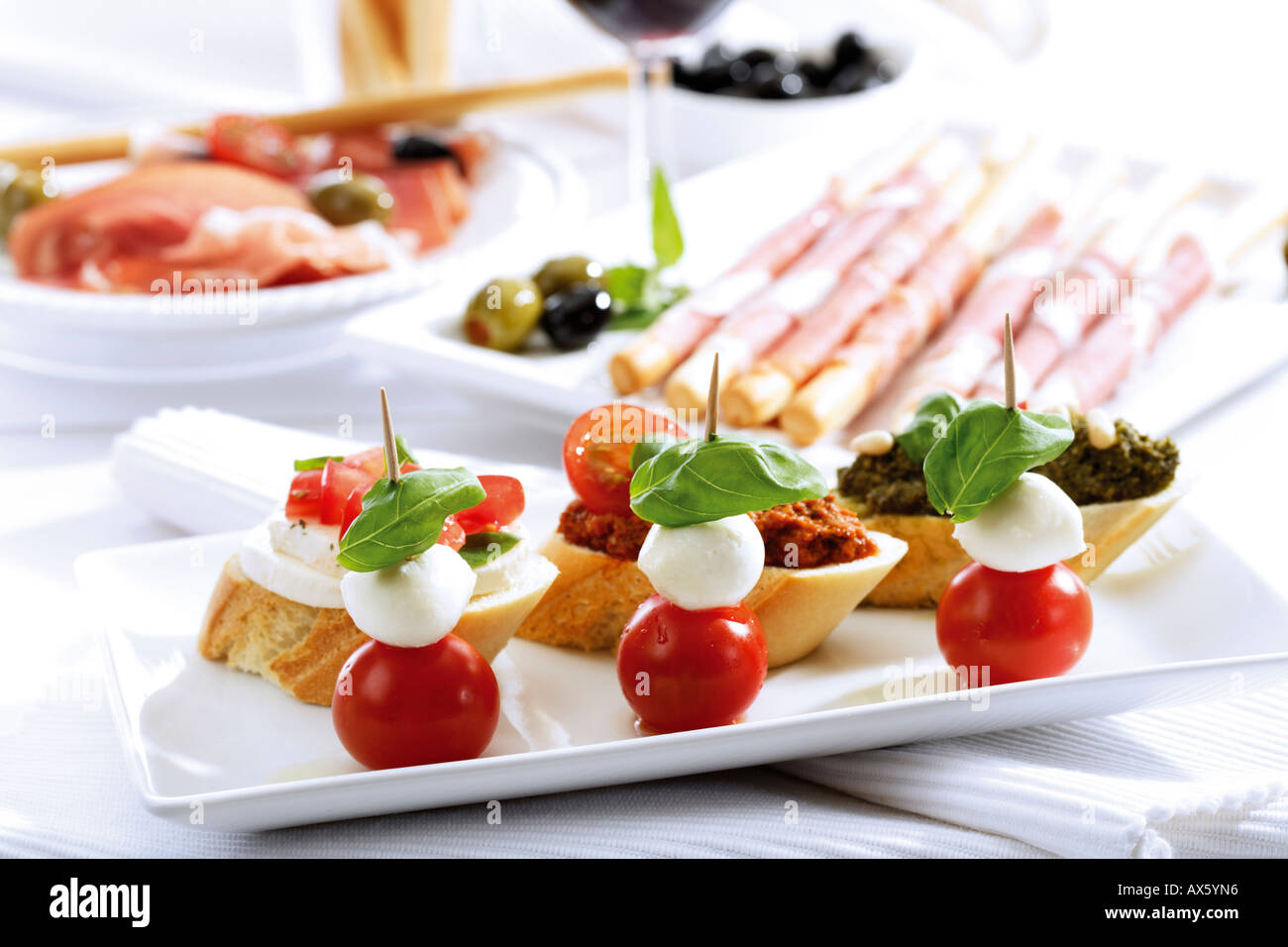 Bacon and olive bread hi-res stock photography and images - Alamy