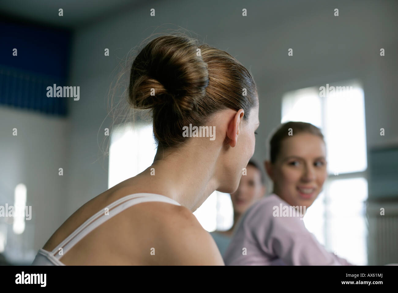 Female ballet dancer talking friends hi-res stock photography and ...