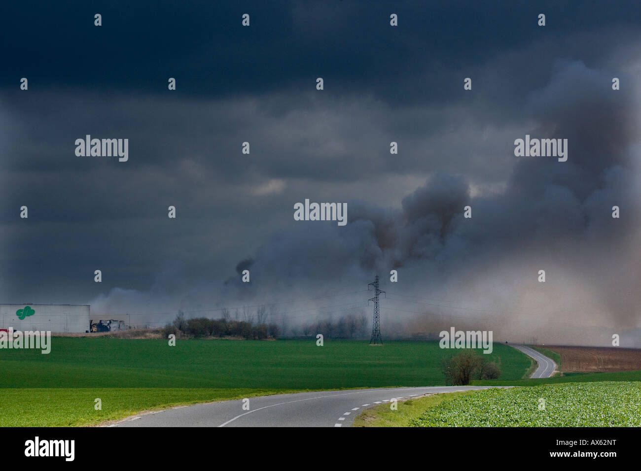Factory fire accident Stock Photo - Alamy