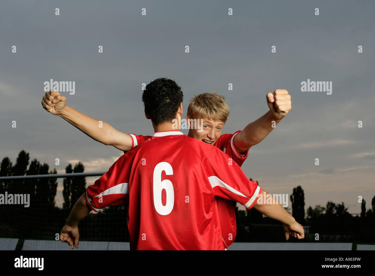 Team jubilating hi-res stock photography and images - Alamy