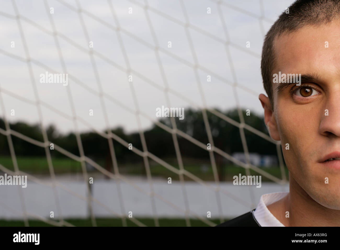 Front view soccer player hi-res stock photography and images - Alamy