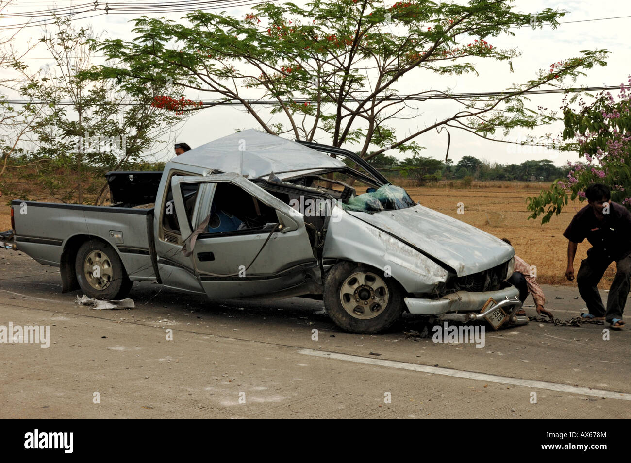 A car involved in a serious road accident Stock Photo - Alamy