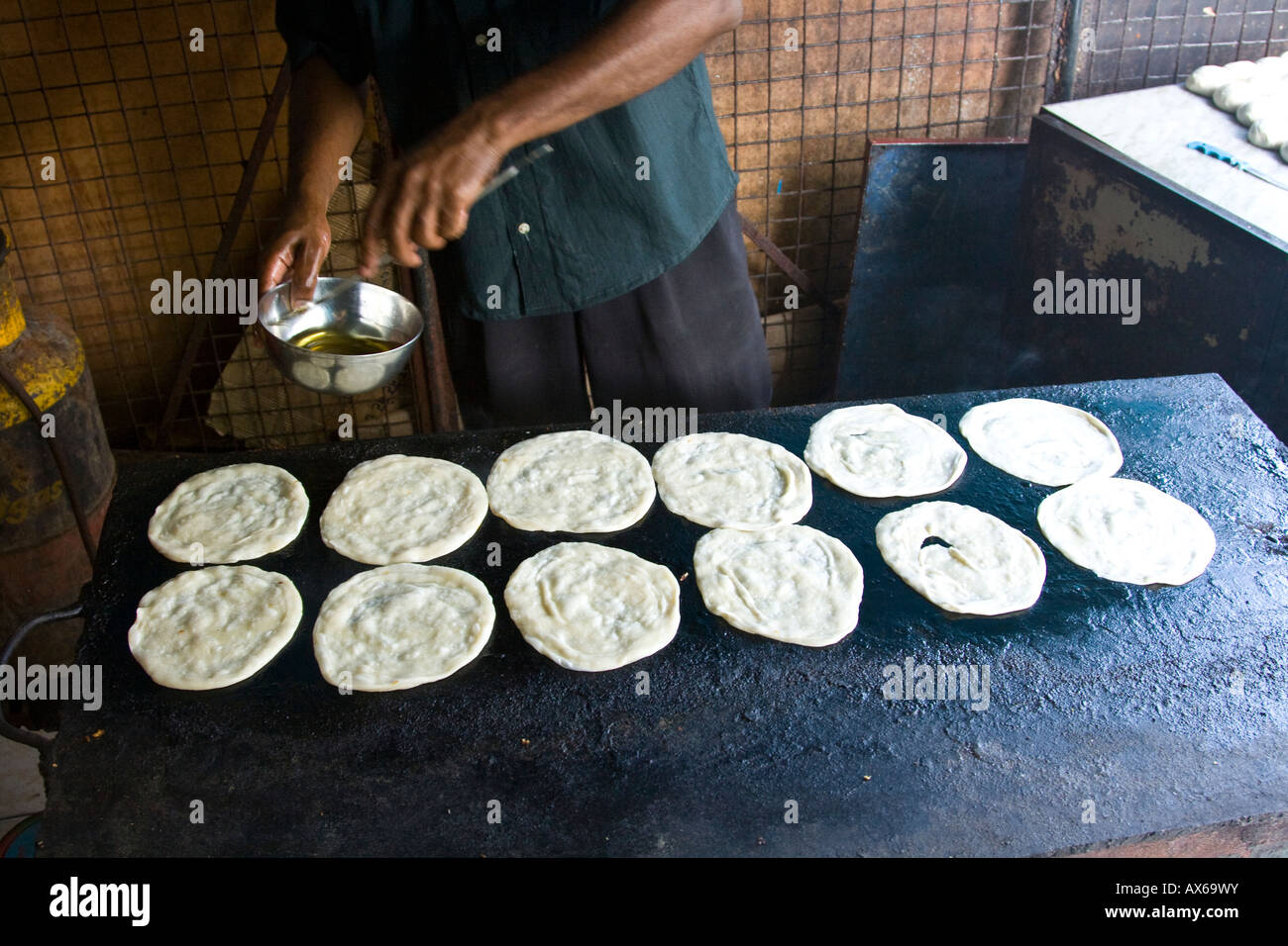 Indian paratha hi-res stock photography and images - Alamy