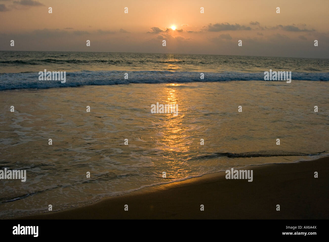 Tropical Beach at Sunset in Varkala India Stock Photo - Alamy
