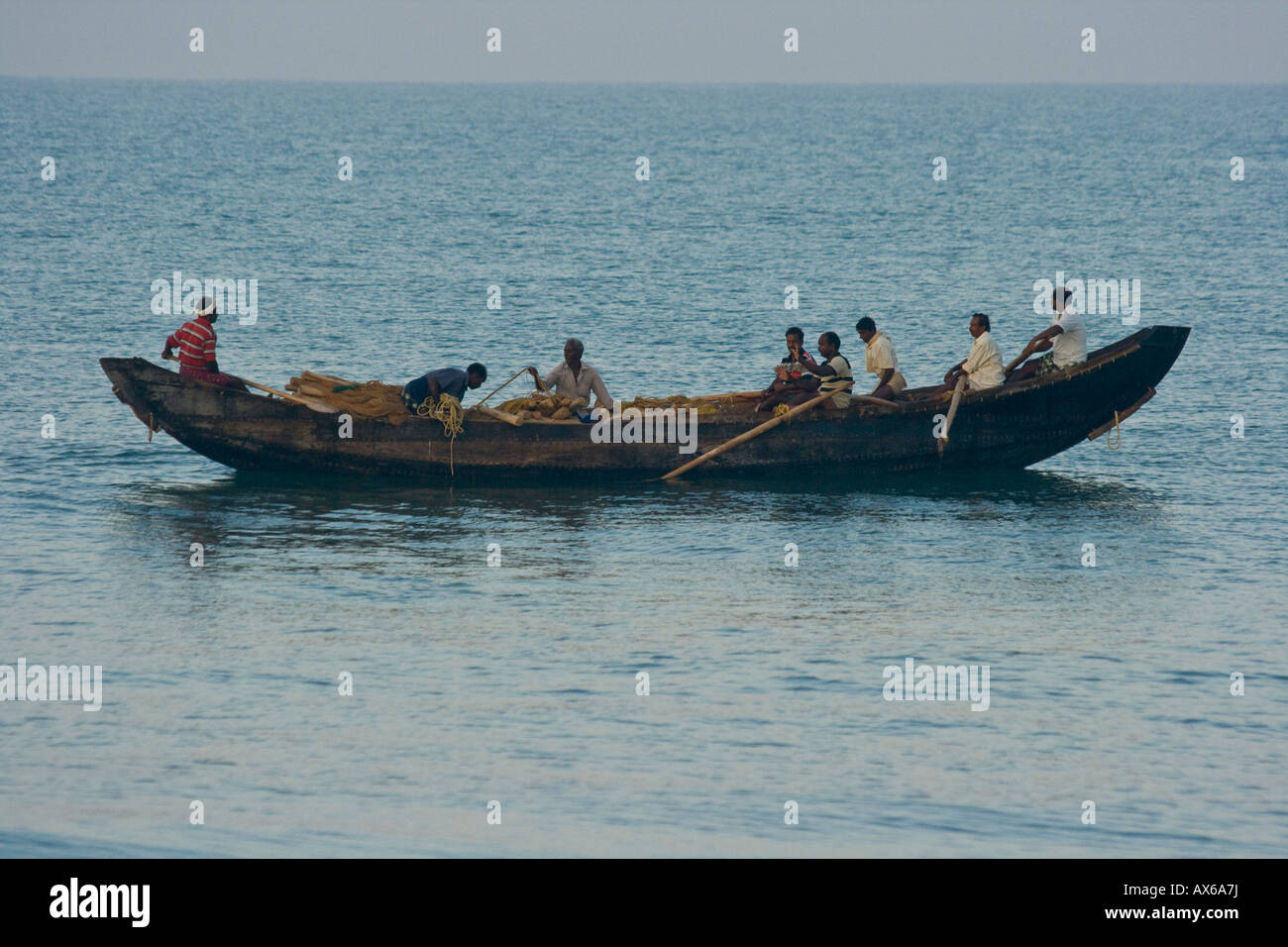 India kerala varkala beach early hi-res stock photography and images ...