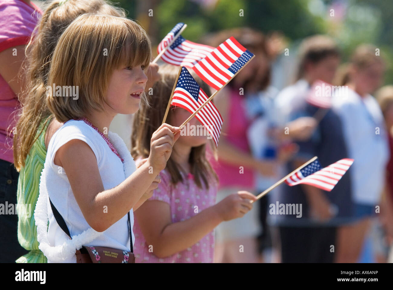 American flag parade crowd hi-res stock photography and images - Alamy