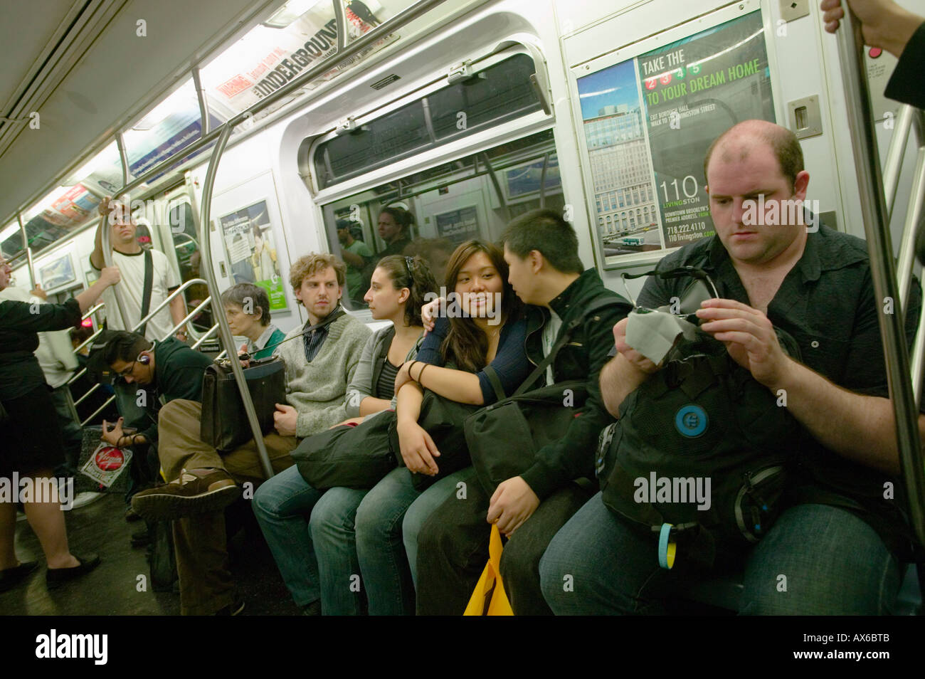 Subway commuters New York City Stock Photo - Alamy