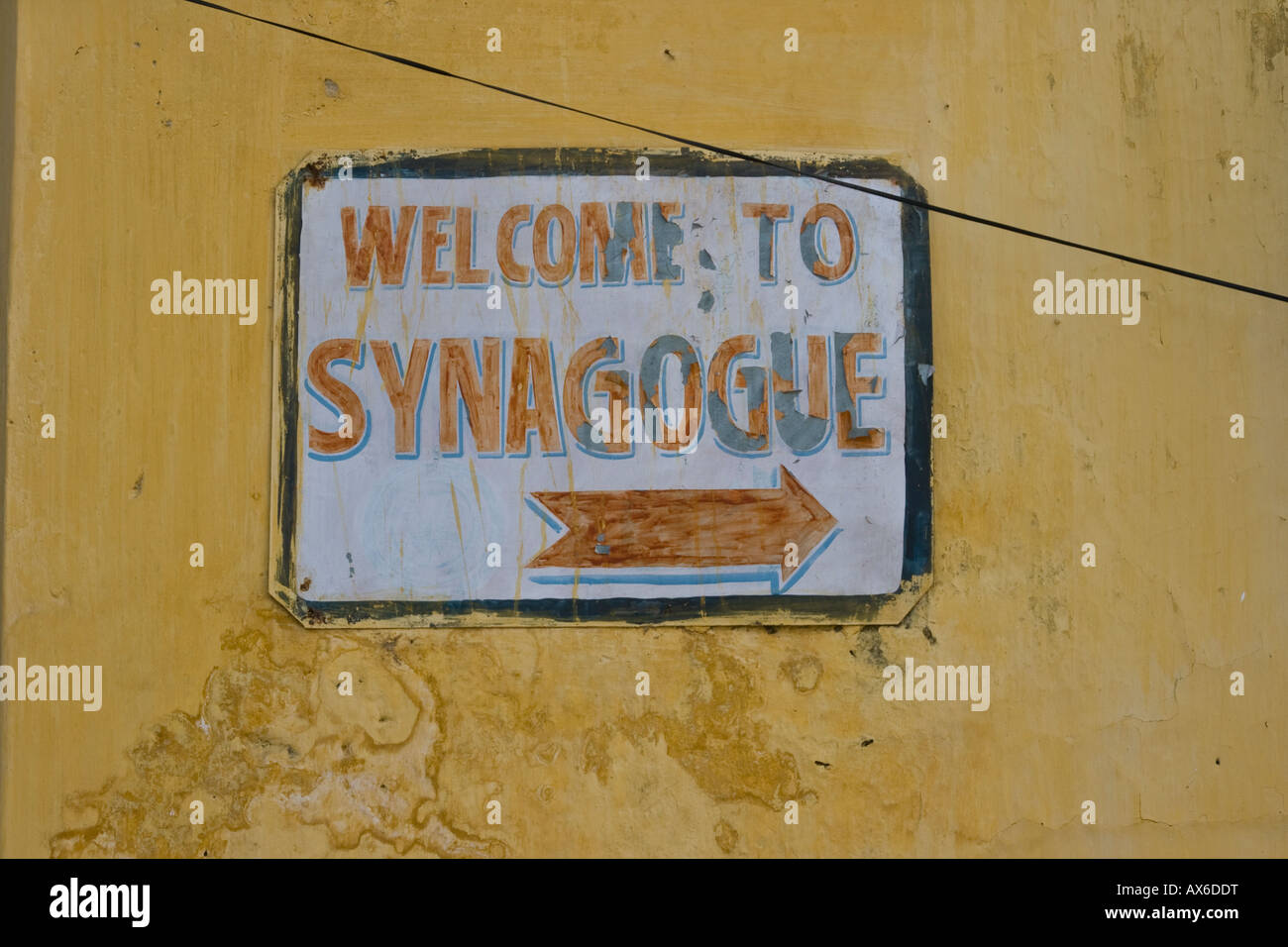 Direction Sign to the Jewish Synagogue in Jew Town Mattancherry Cochin ...