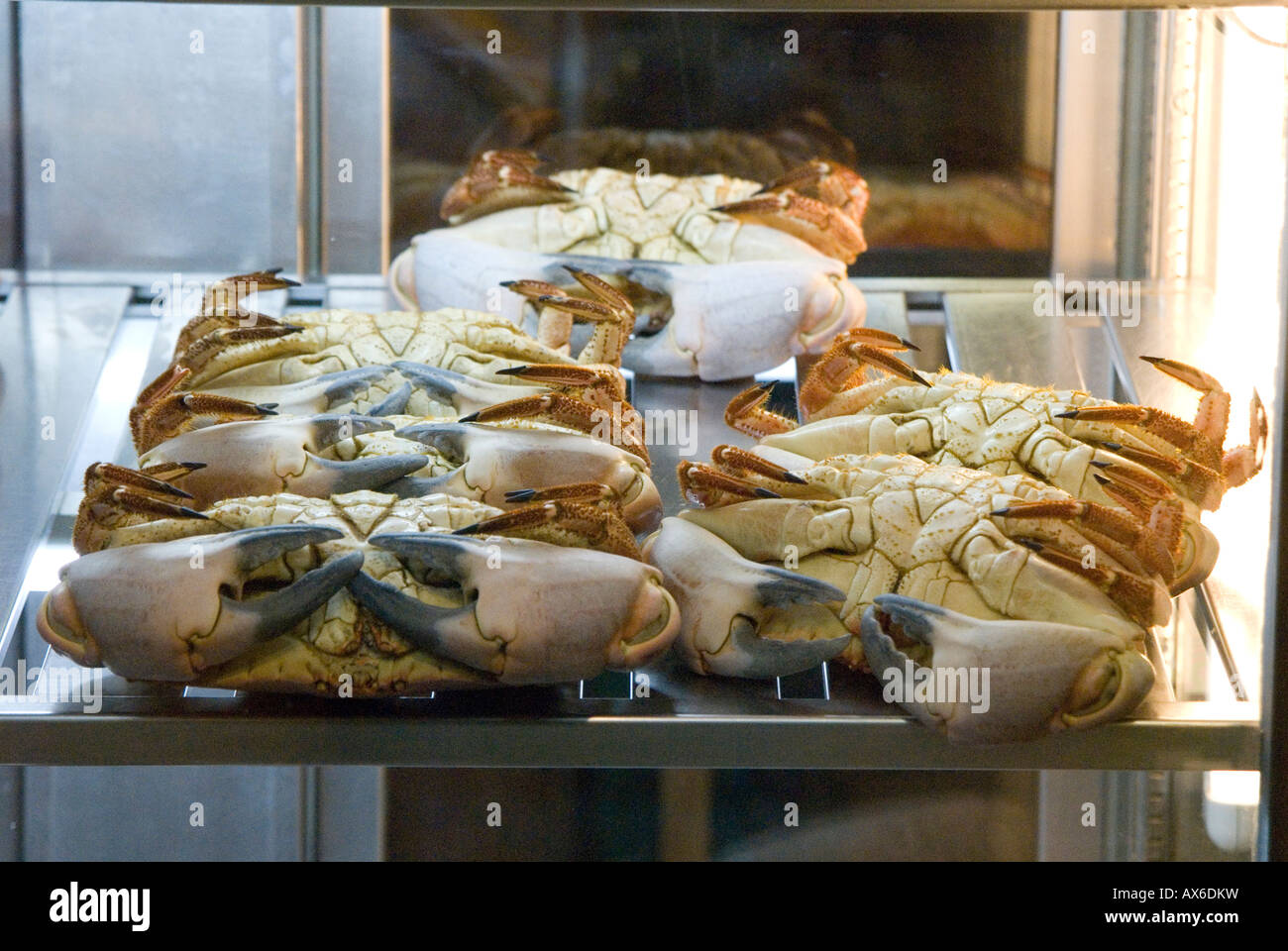 Portugal seafood restaurant hi-res stock photography and images - Alamy