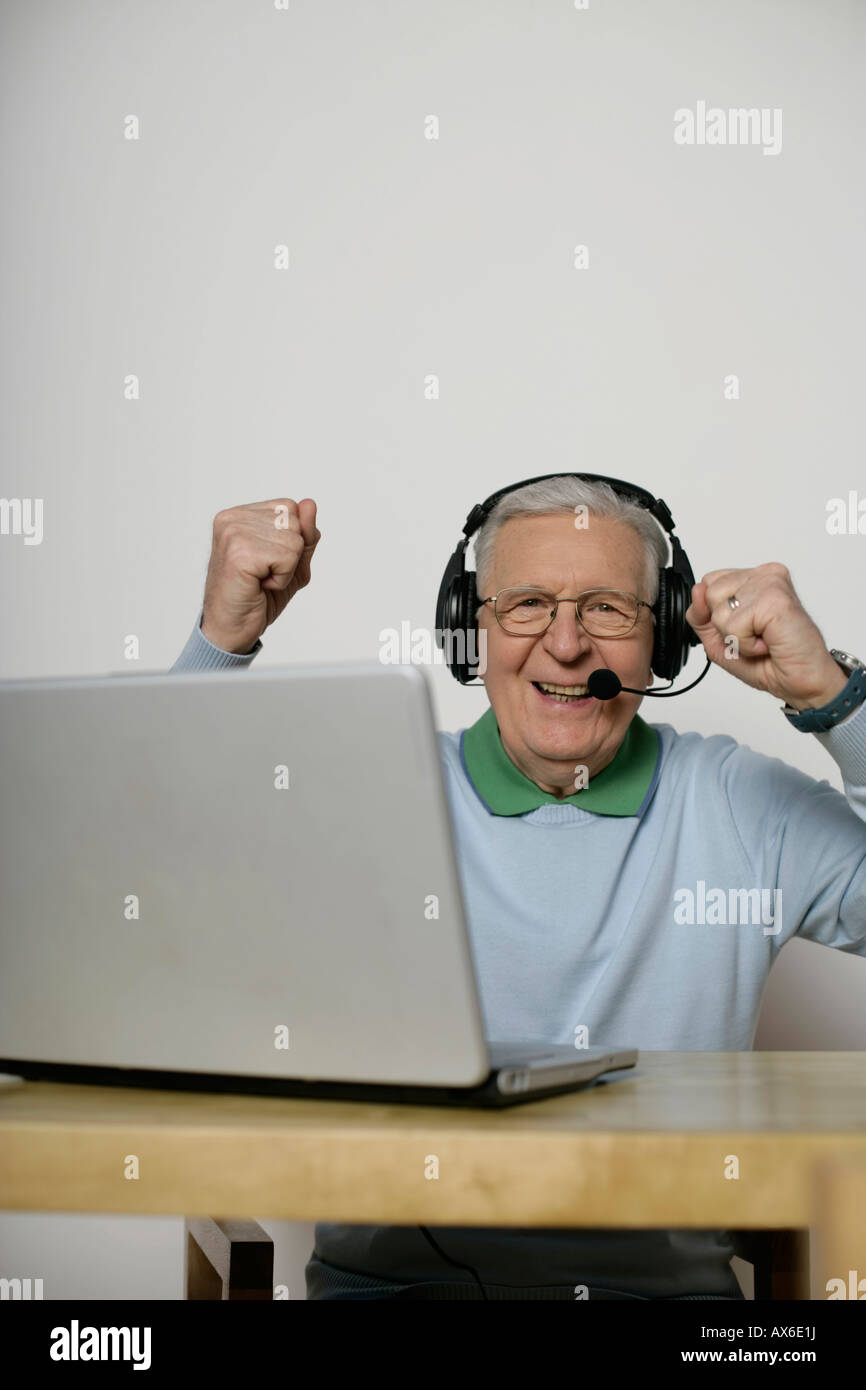 Cheering laughing hi-res stock photography and images - Alamy
