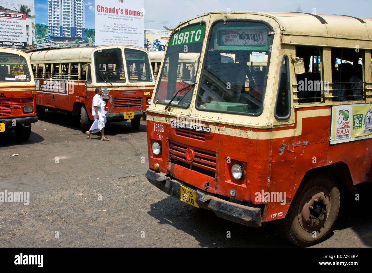 Indian busses hi-res stock photography and images - Alamy