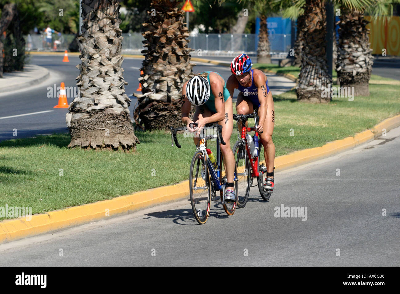 Loretta Harrop AUS being drafted by Sheila Taormina USA out on the bike ...