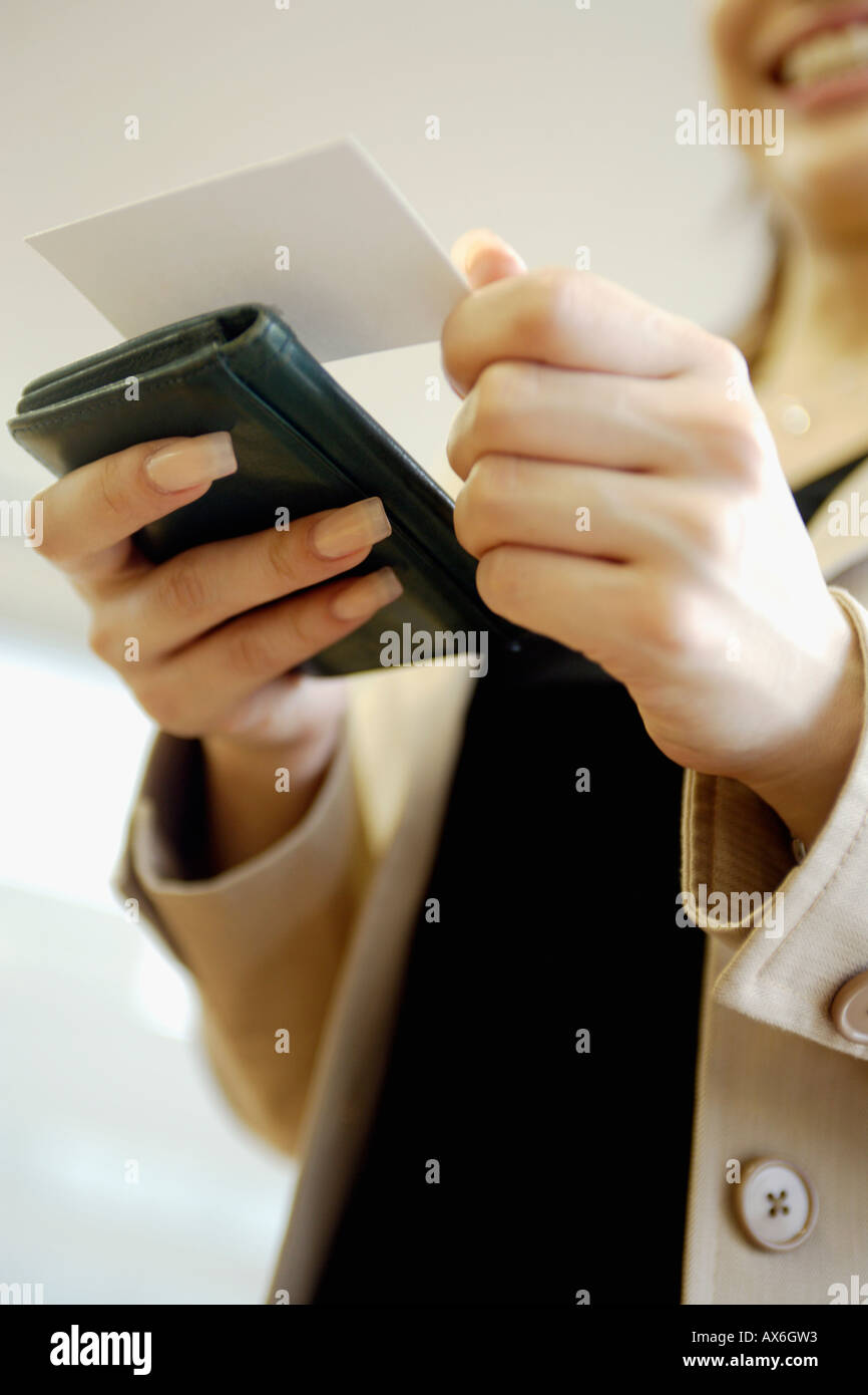 Happy face reading note hi-res stock photography and images - Alamy